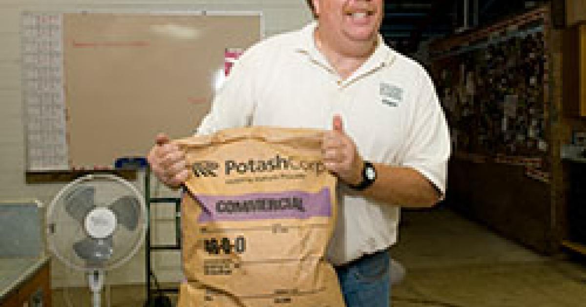 Why is phosphorus, a component of lawn fertilizer, bad for the ...